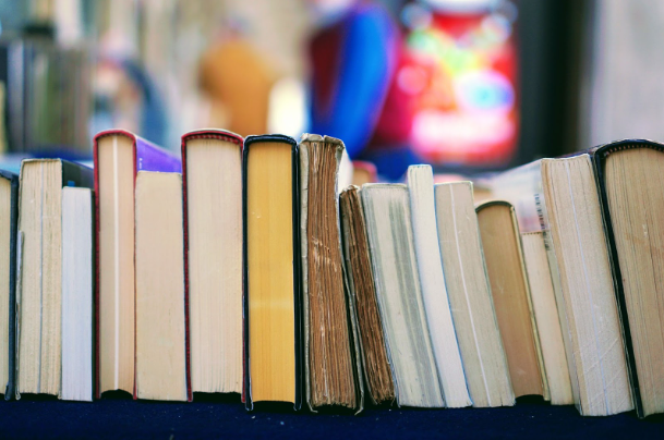 Think Twice Before Throwing Out Books After a Loved One’s Passing
